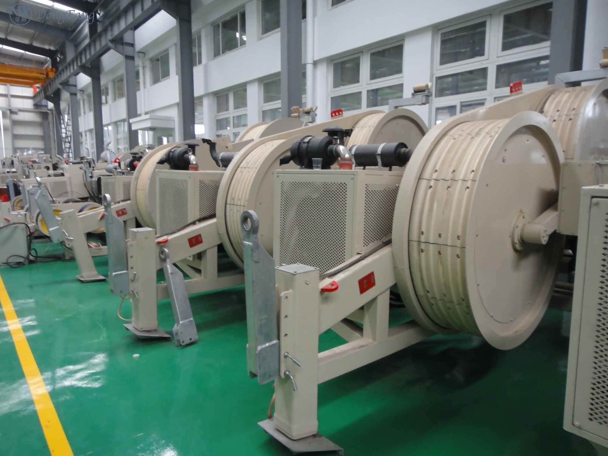 Overhead Tension Stringing Equipment 4 ton hydraulic conductor ...