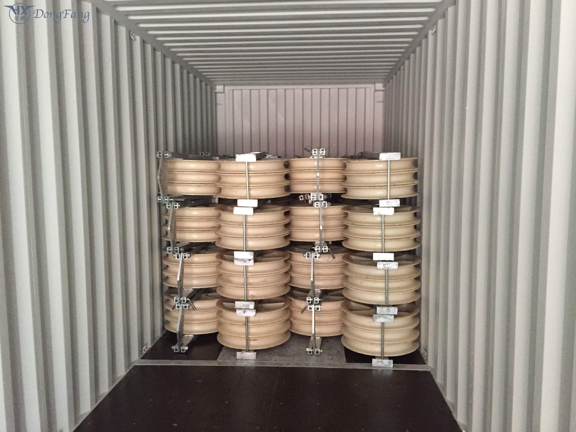 2 Conductors Stringing Blocks with Three sheaves SHSQN822