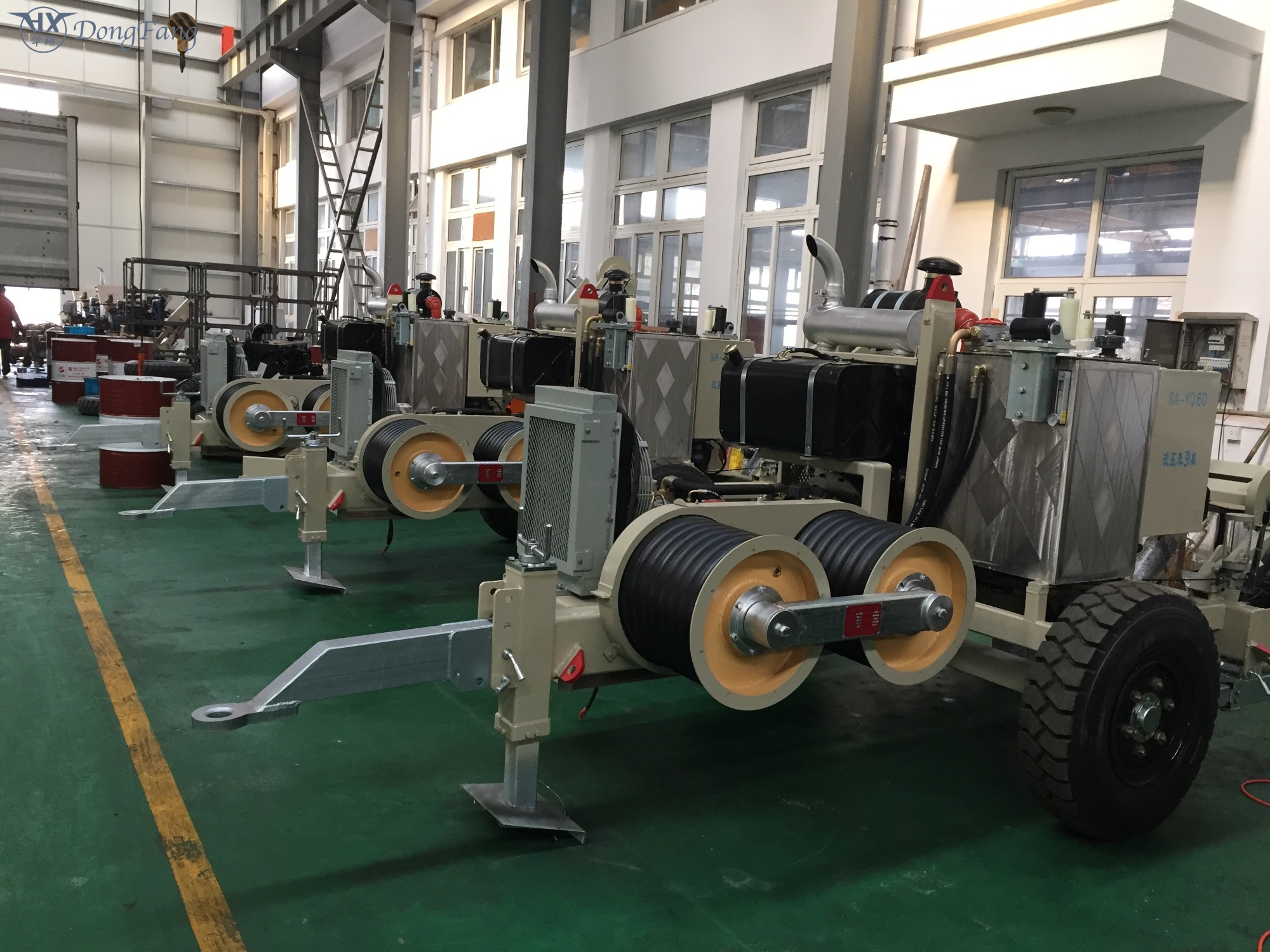 220KV Transmission Line Conductor Stringing Equipment 6 ton hydraulic ...