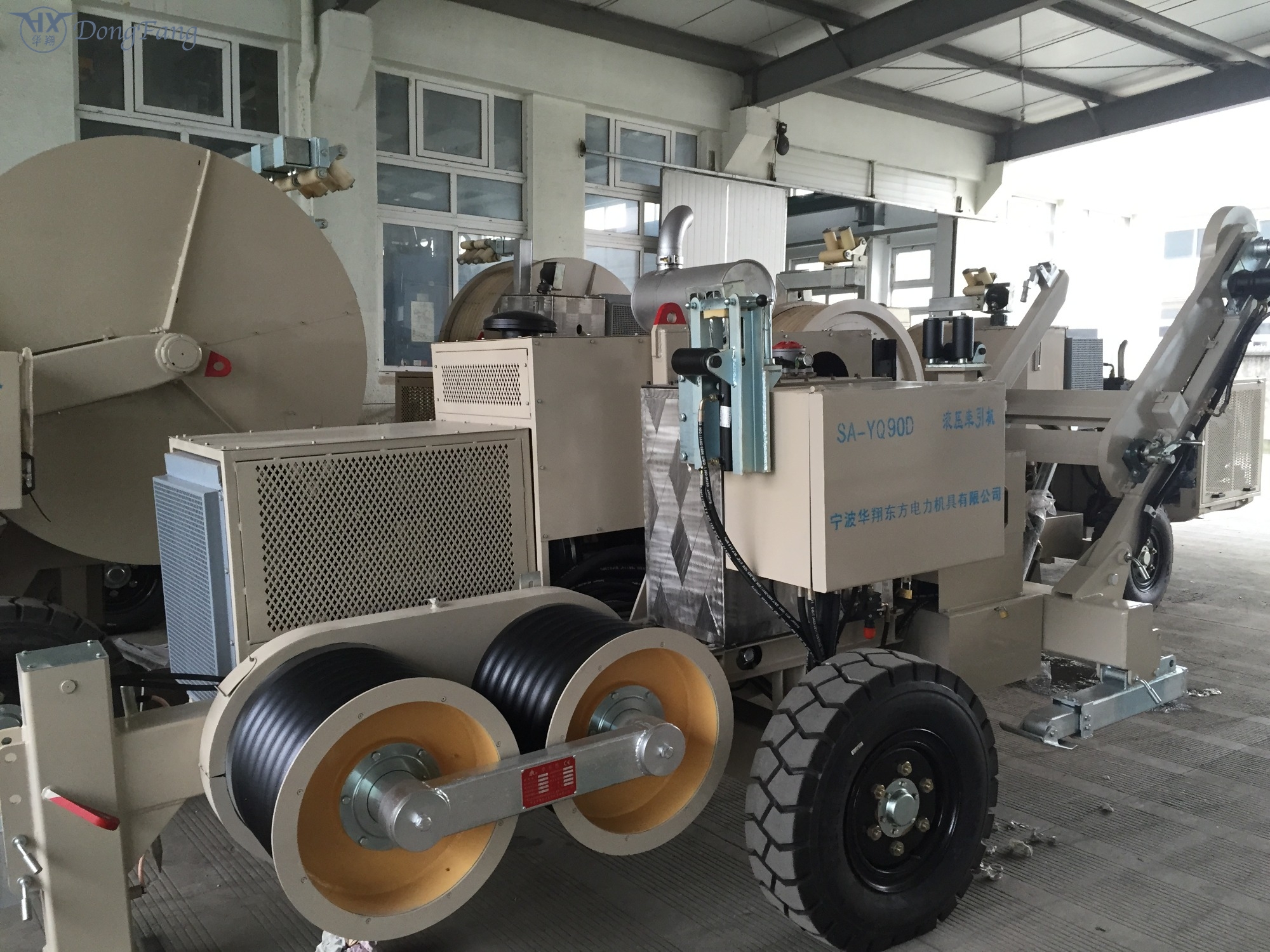 275KV Power Line Stringing Equipment hydraulic puller SA-YQ90D