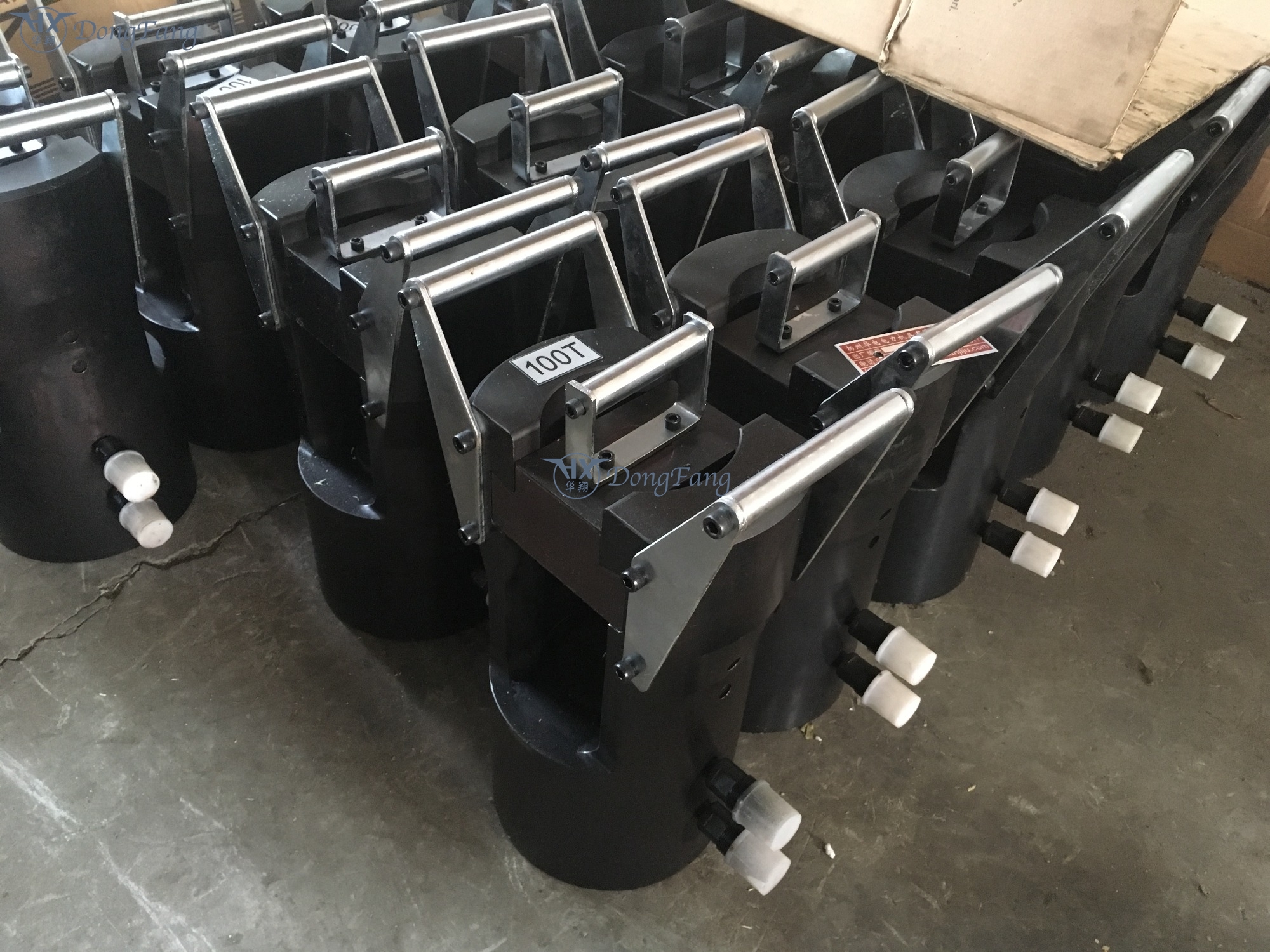 Hydraulic Compressor with Motorised pump of transmission line Stringing ...